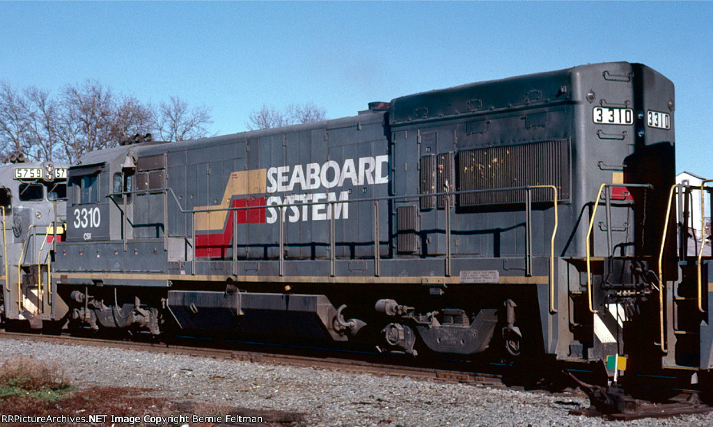 CSX U23B #3310